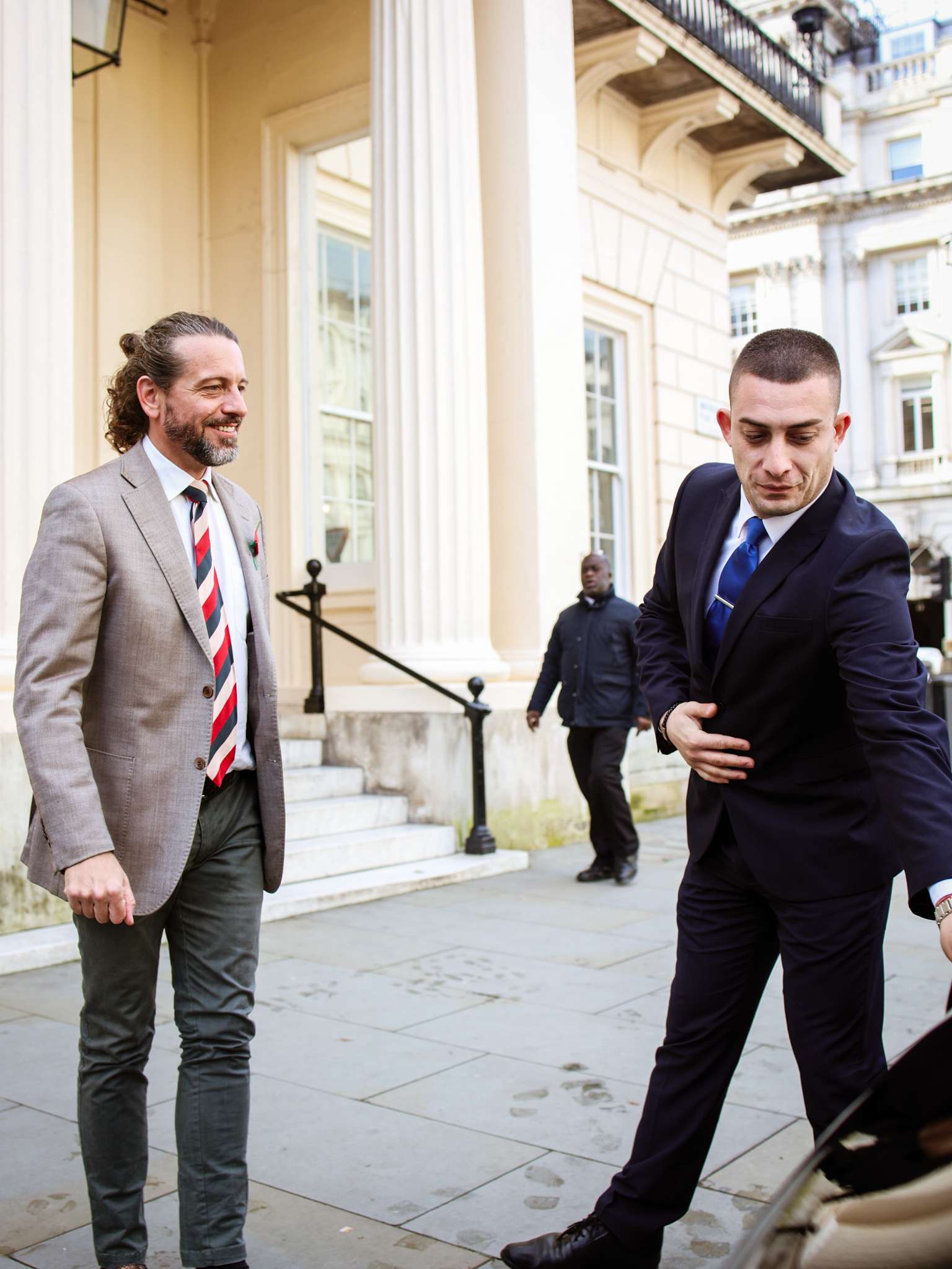 Luxury Electric Chauffeur Services in London | Privev